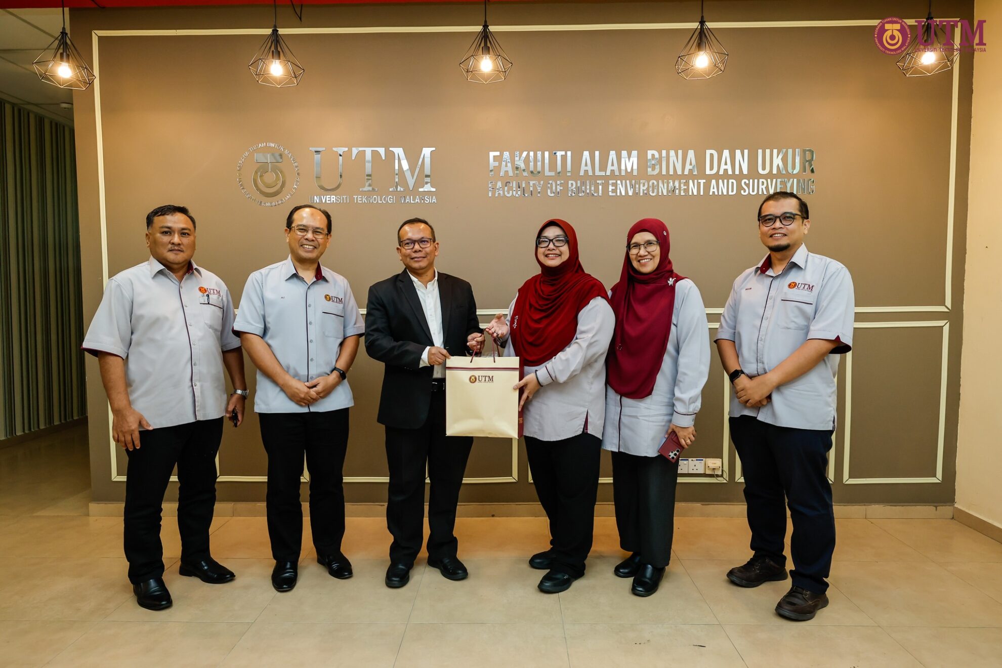 Kunjungan Naib Canselor ke Fakulti Alam Bina dan Ukur (FABU) – Calendar ...